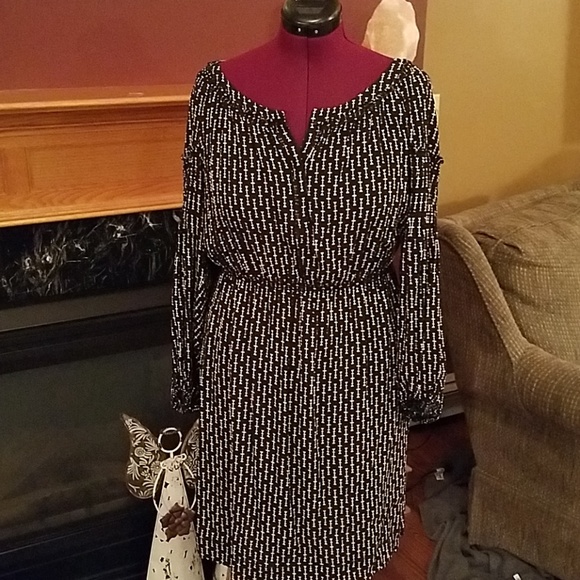 Dresses | Nwt 2xl Dress With Fun Sleeves | Poshmark